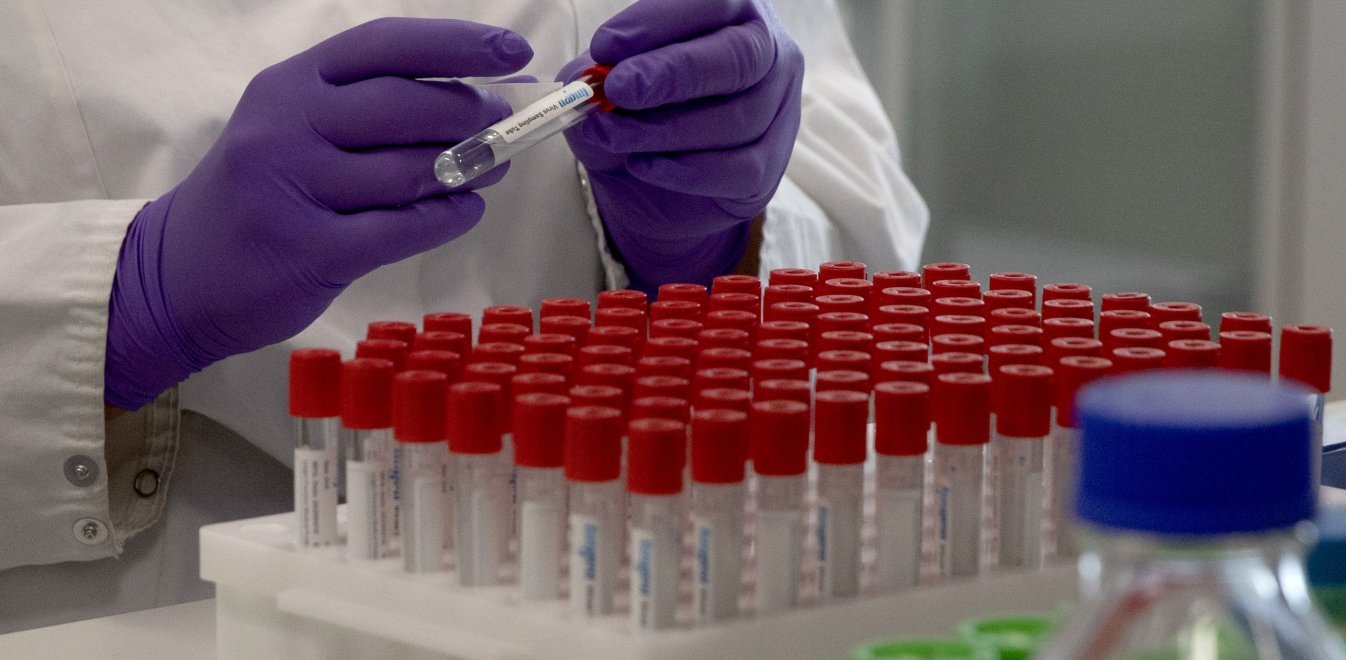 Εμβόλιο Johnson & Johnson: Αίτηση στον FDA για έγκριση επείγουσας ...